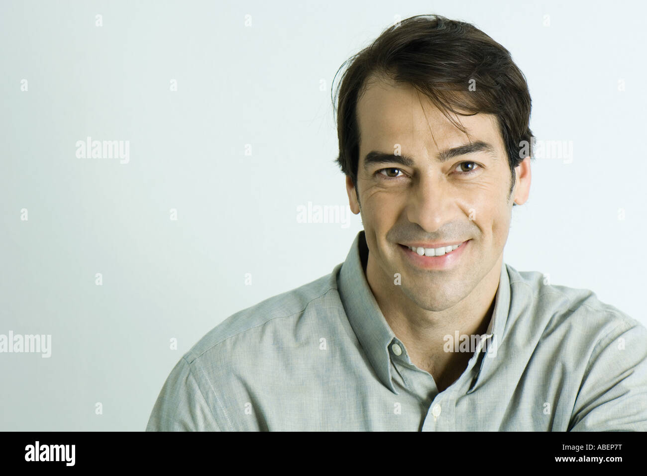 Man dimples 30s hi-res stock photography and images - Alamy