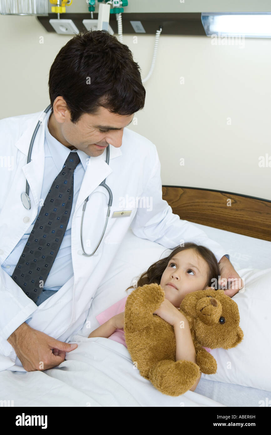 Sick children images hi-res stock photography and images - Alamy