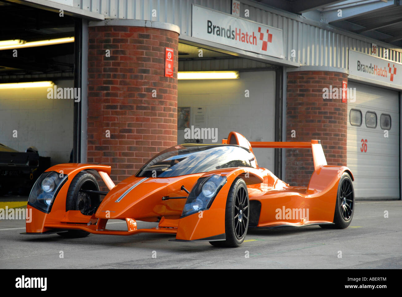 Caparo T1 supercar at Brands Hatch, Britain, UK Stock Photo - Alamy