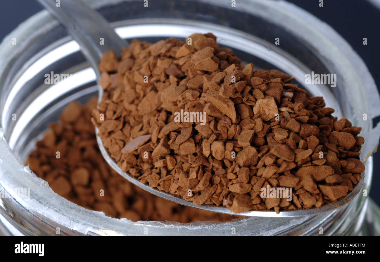 Coffee, instant coffee, spoonful of coffee granules Stock Photo - Alamy