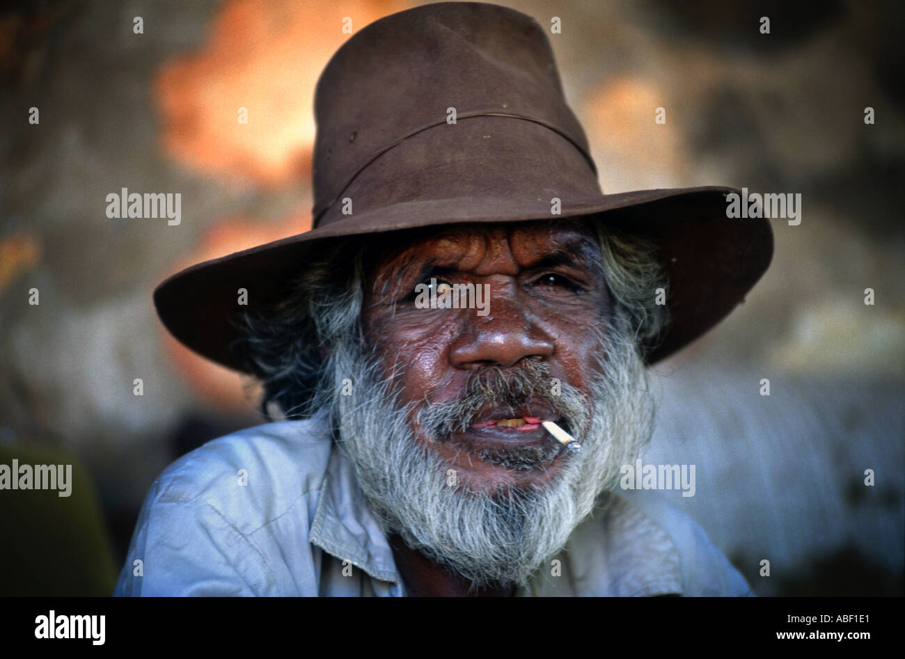 Australia outback aboriginal beard hi-res stock photography and images ...