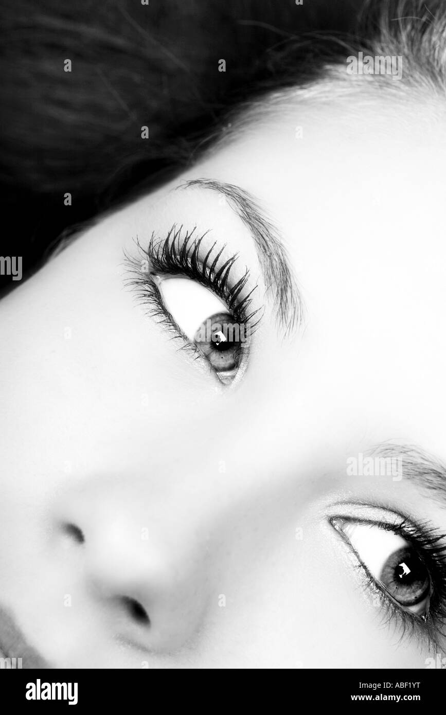 Alabaster skin hi-res stock photography and images - Alamy