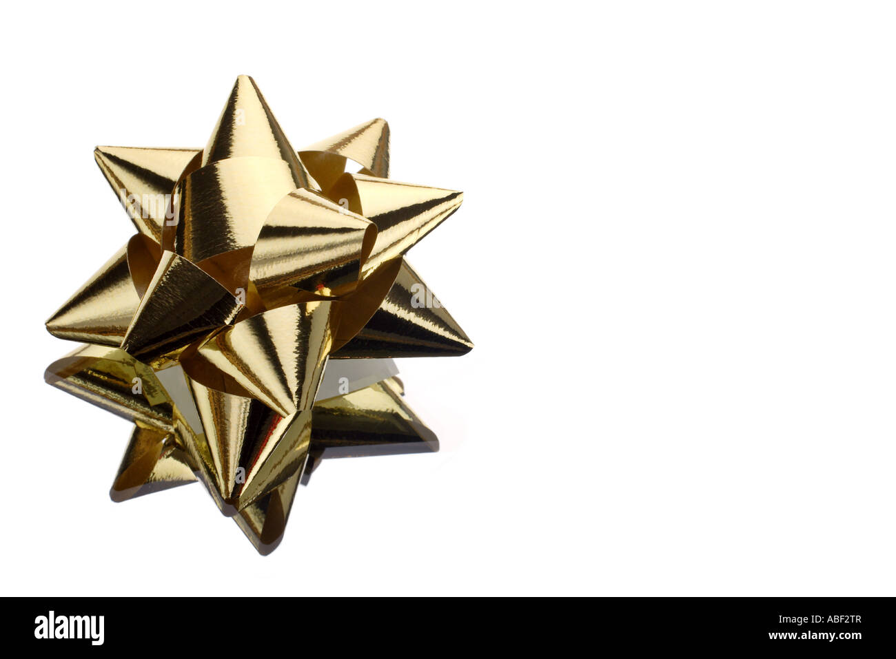 Gold bow hi-res stock photography and images - Alamy