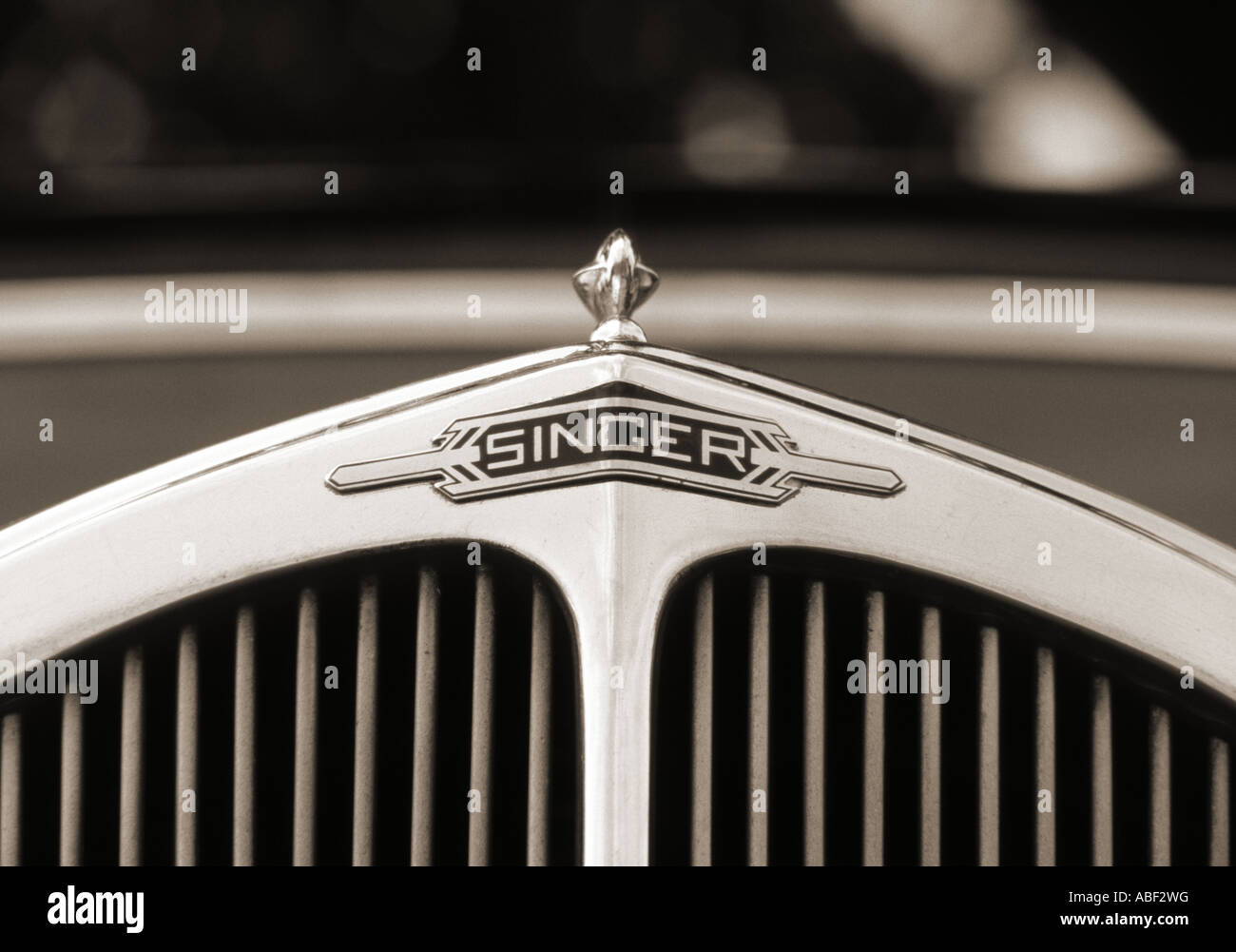 Singer Super 10 Saloon of 1939. English car manufacturer 1905 to 1970 ...