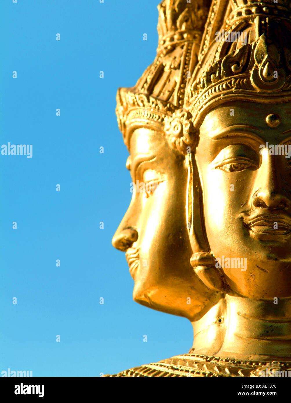 Two faced statue hi-res stock photography and images - Alamy