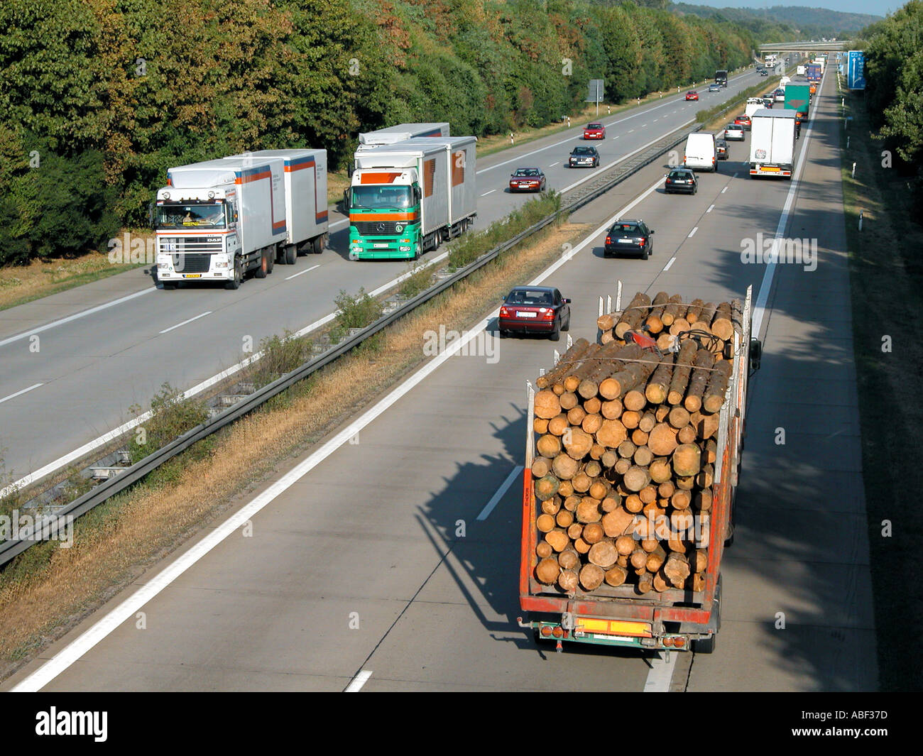 Full autobahn hi-res stock photography and images - Alamy