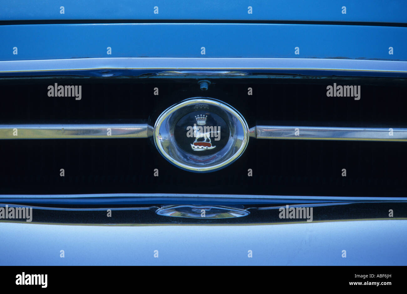 Sunbeam alpine badge hi-res stock photography and images - Alamy