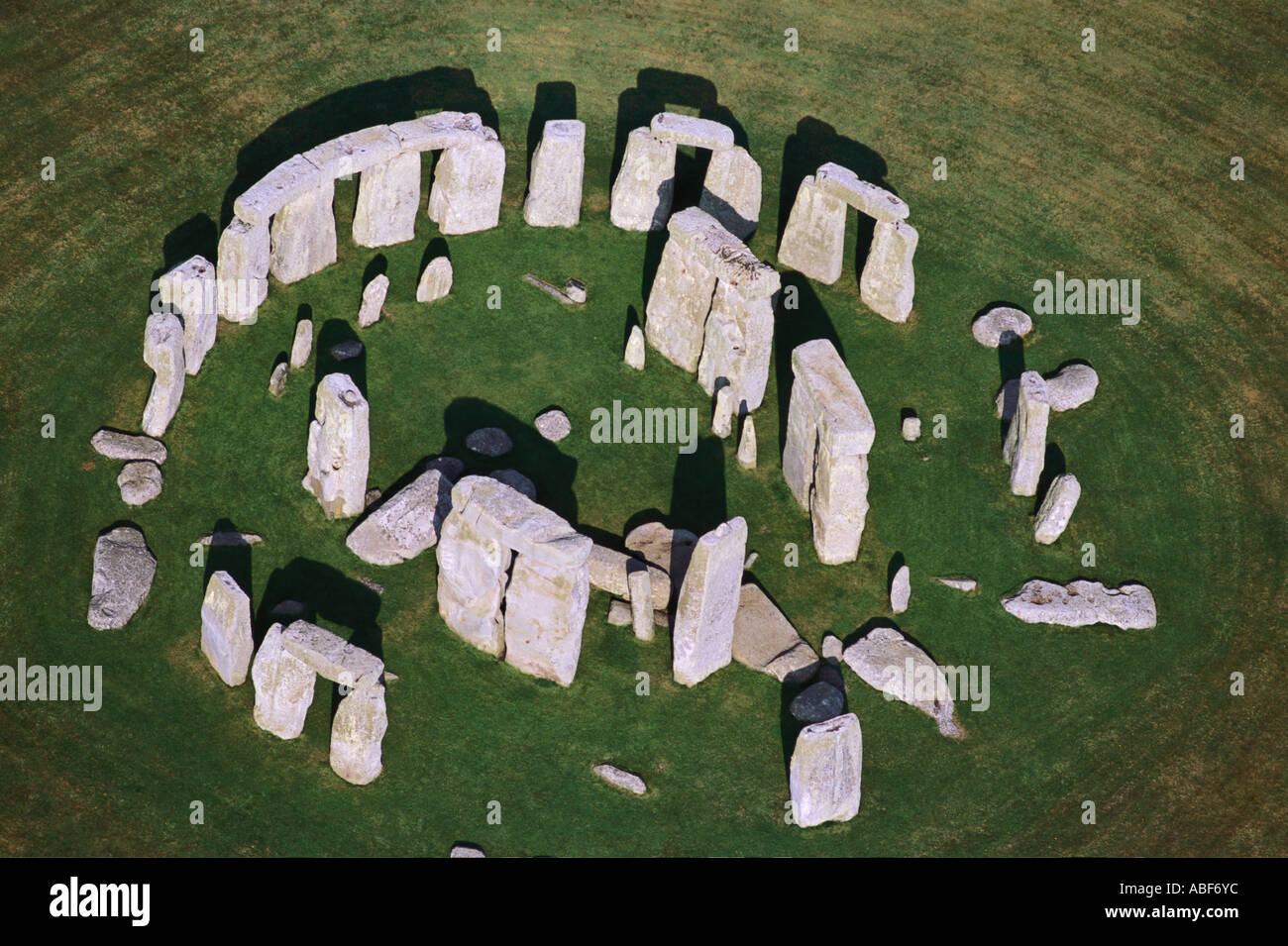 Aerial view ancient stonehenge hi-res stock photography and images - Alamy