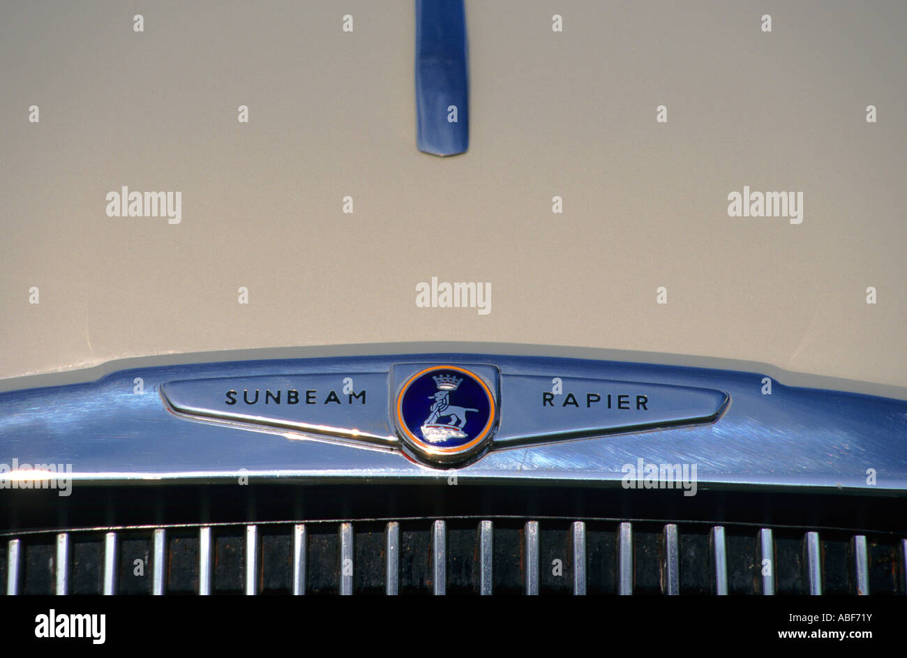 Sunbeam rapier car badge hi-res stock photography and images - Alamy