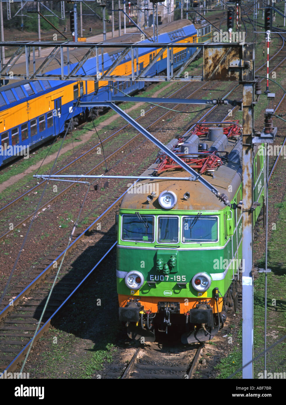 Polish rail station hi-res stock photography and images - Alamy