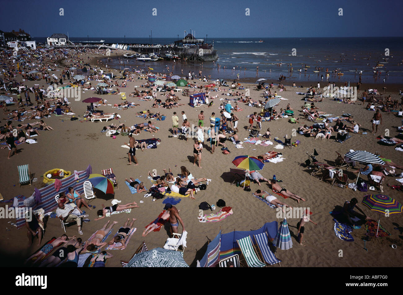 broadstairs beach in summer Stock Photo - Alamy