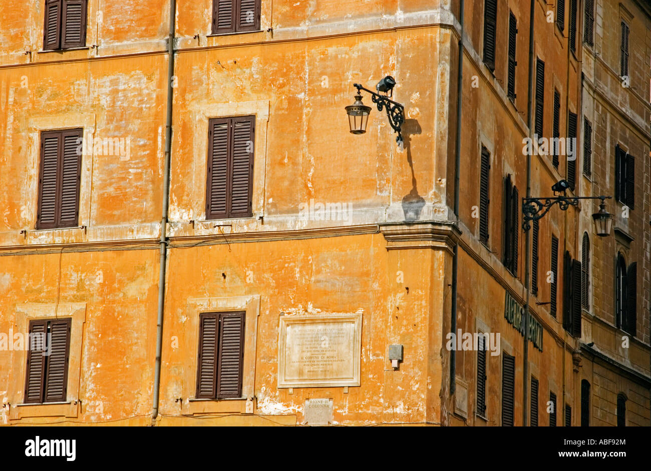Delapodated building view Rome Italy Stock Photo - Alamy