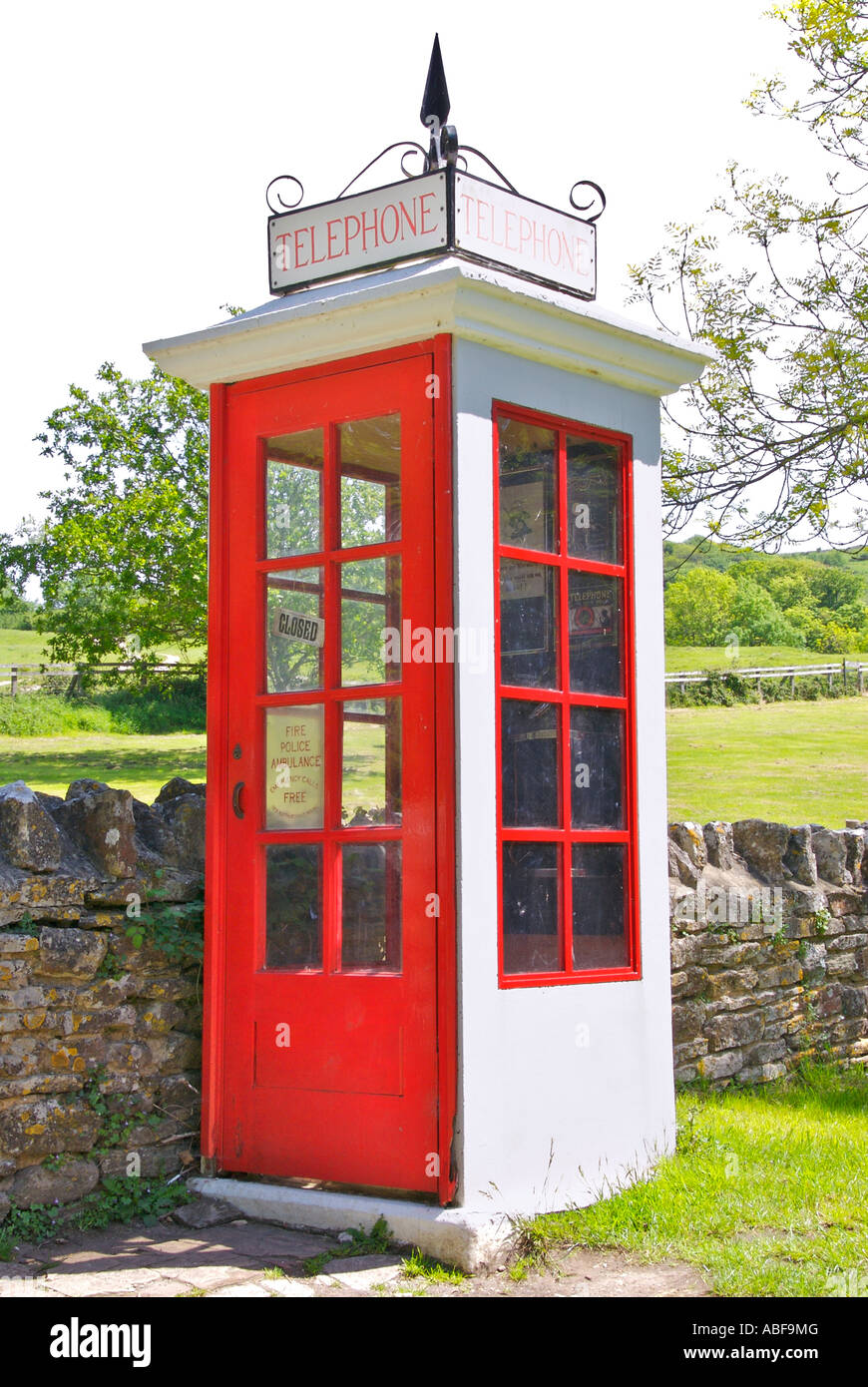 Edwardian phone box Stock Photo - Alamy
