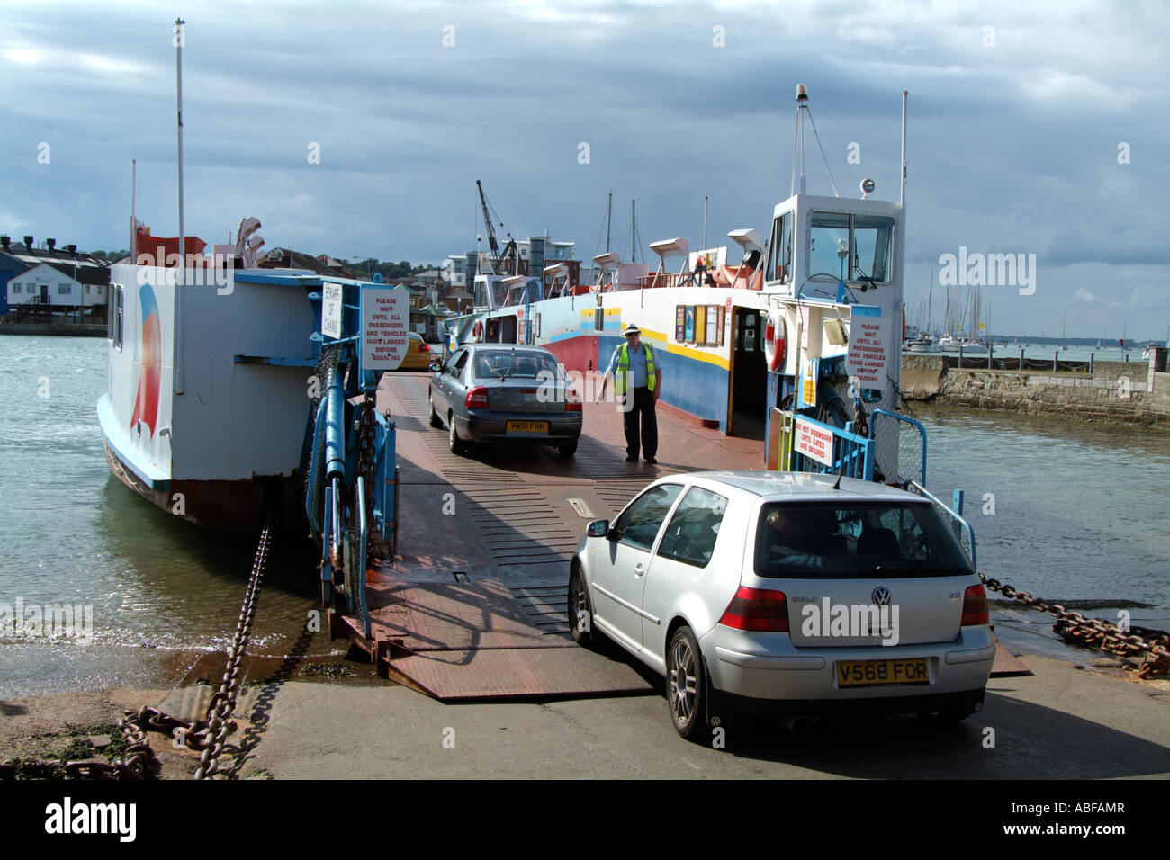 Chain ferry loading East Cowes Isle of Wight England UK Stock Photo - Alamy