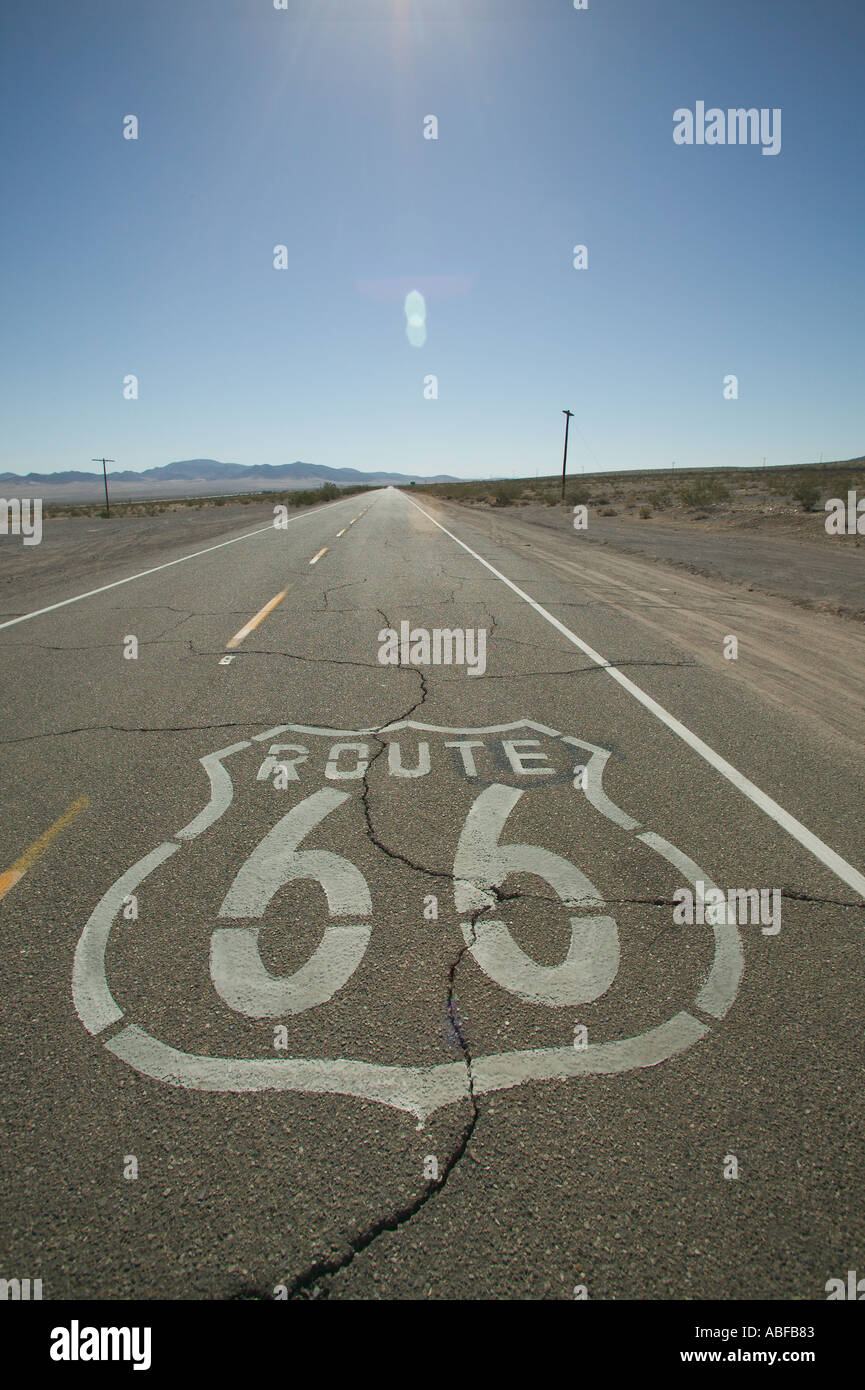 Route 66 shield hi-res stock photography and images - Alamy