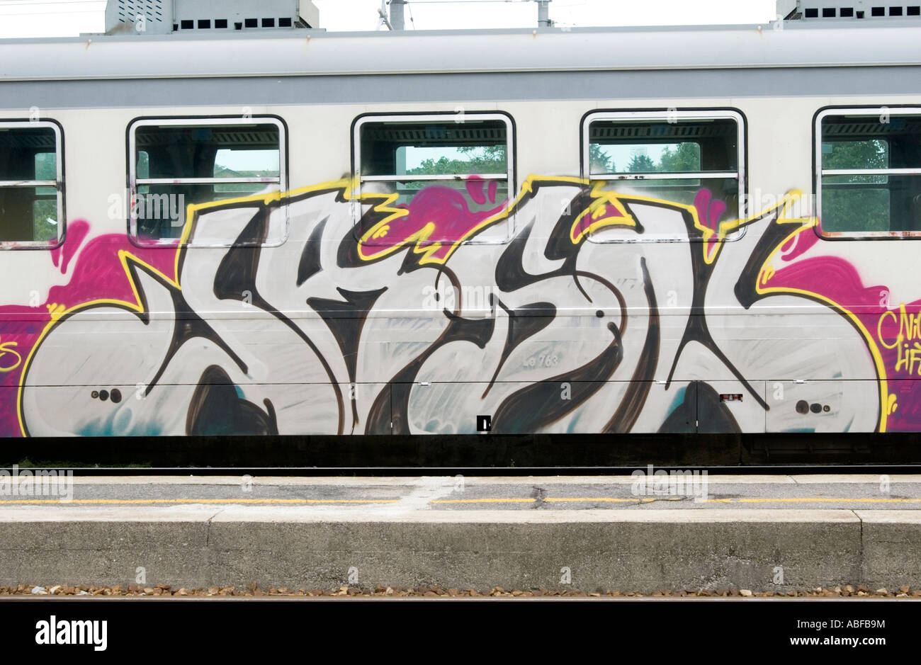 italian train Suburban EMU class 724 with graffiti all over the side ...