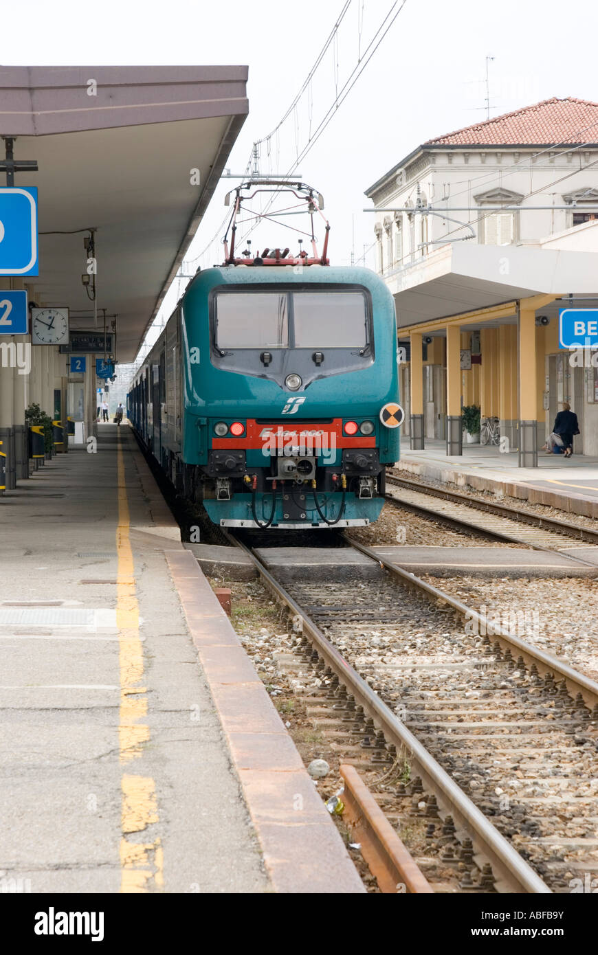 local interegional train in italy with a class 464 to power it Stock ...