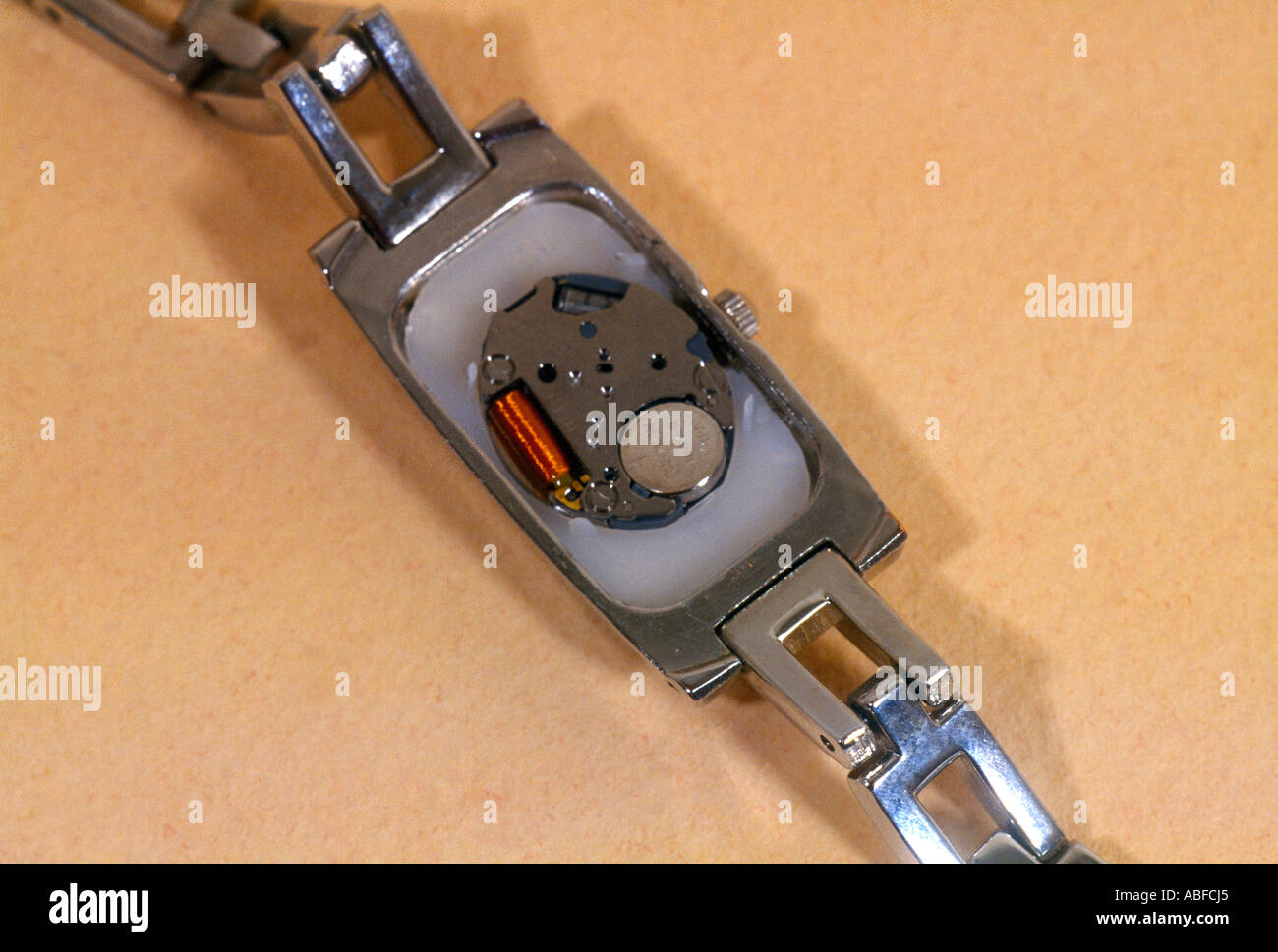 Battery clock hi-res stock photography and images - Alamy