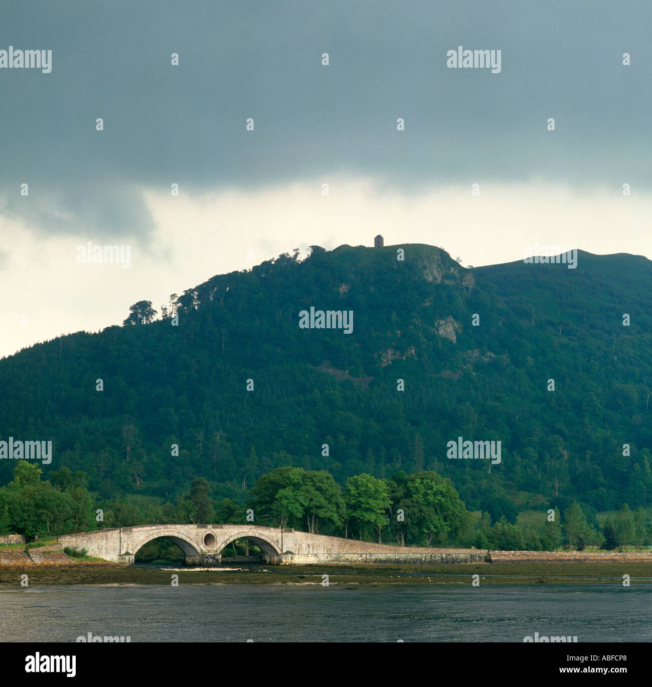 Inverary bridge hi-res stock photography and images - Alamy