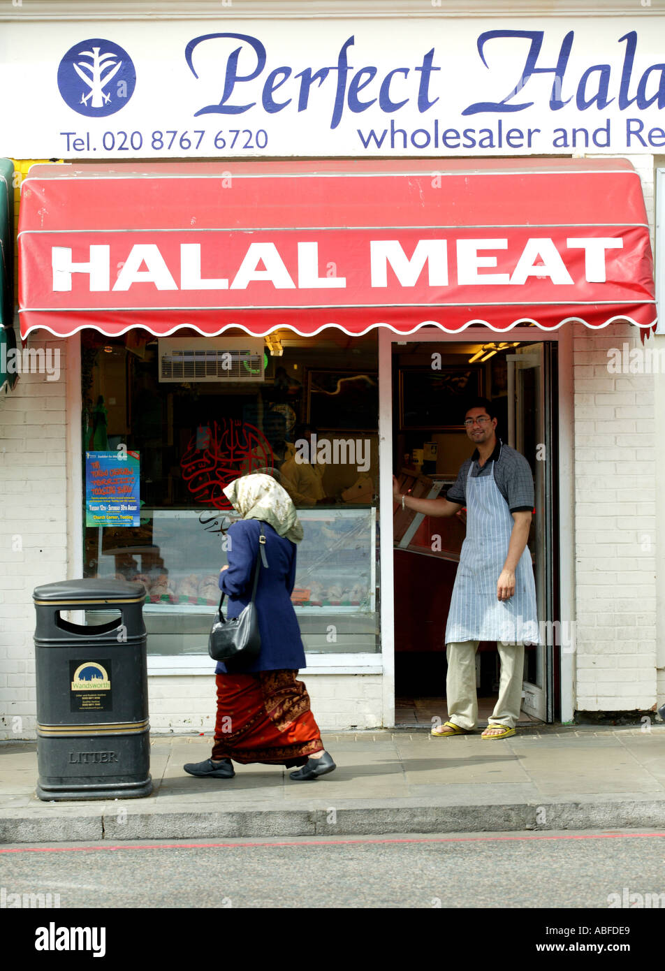 Halal butchers shop Stock Photo - Alamy