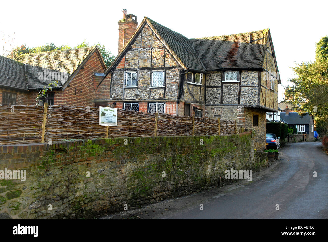 Shere surrey cottage village hi-res stock photography and images - Alamy