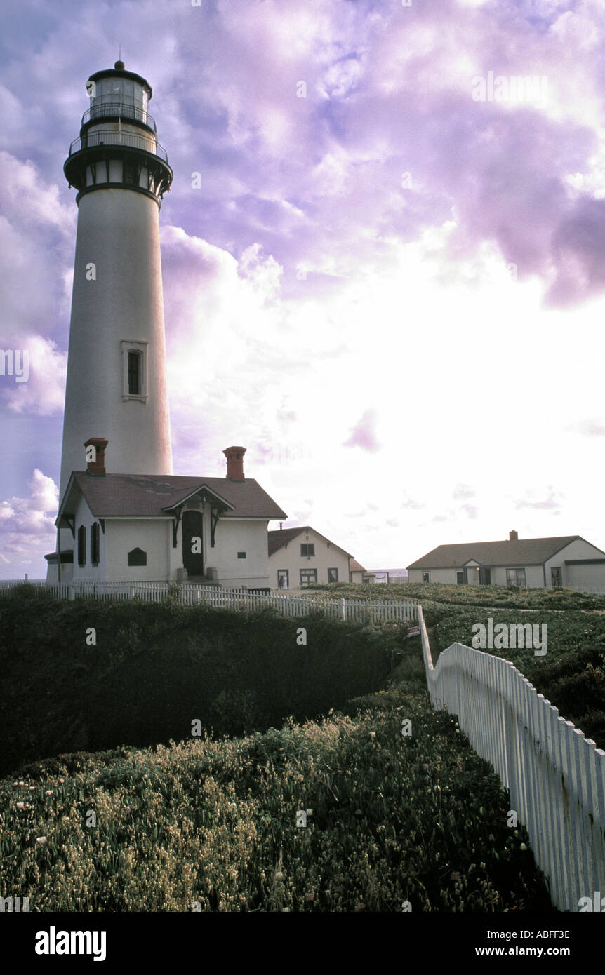 Pidgeon point lighthouse hi-res stock photography and images - Alamy