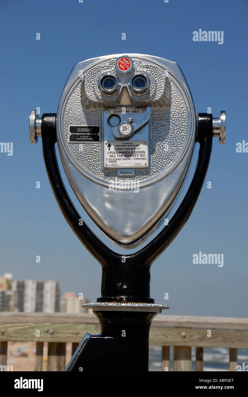 Coin operated telescope Stock Photo - Alamy