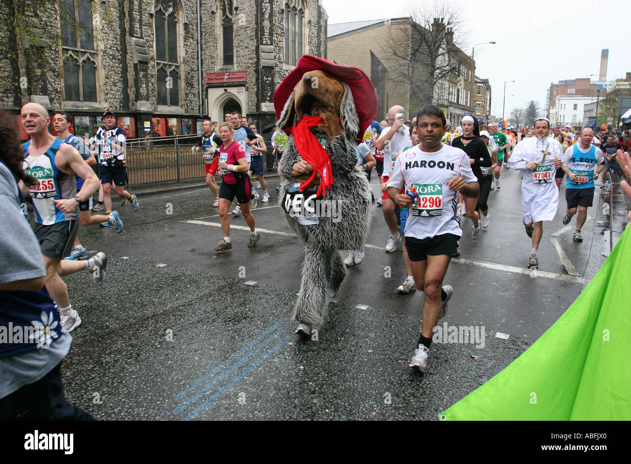 The London Marathon 2006, Greenwich London England Stock Photo - Alamy