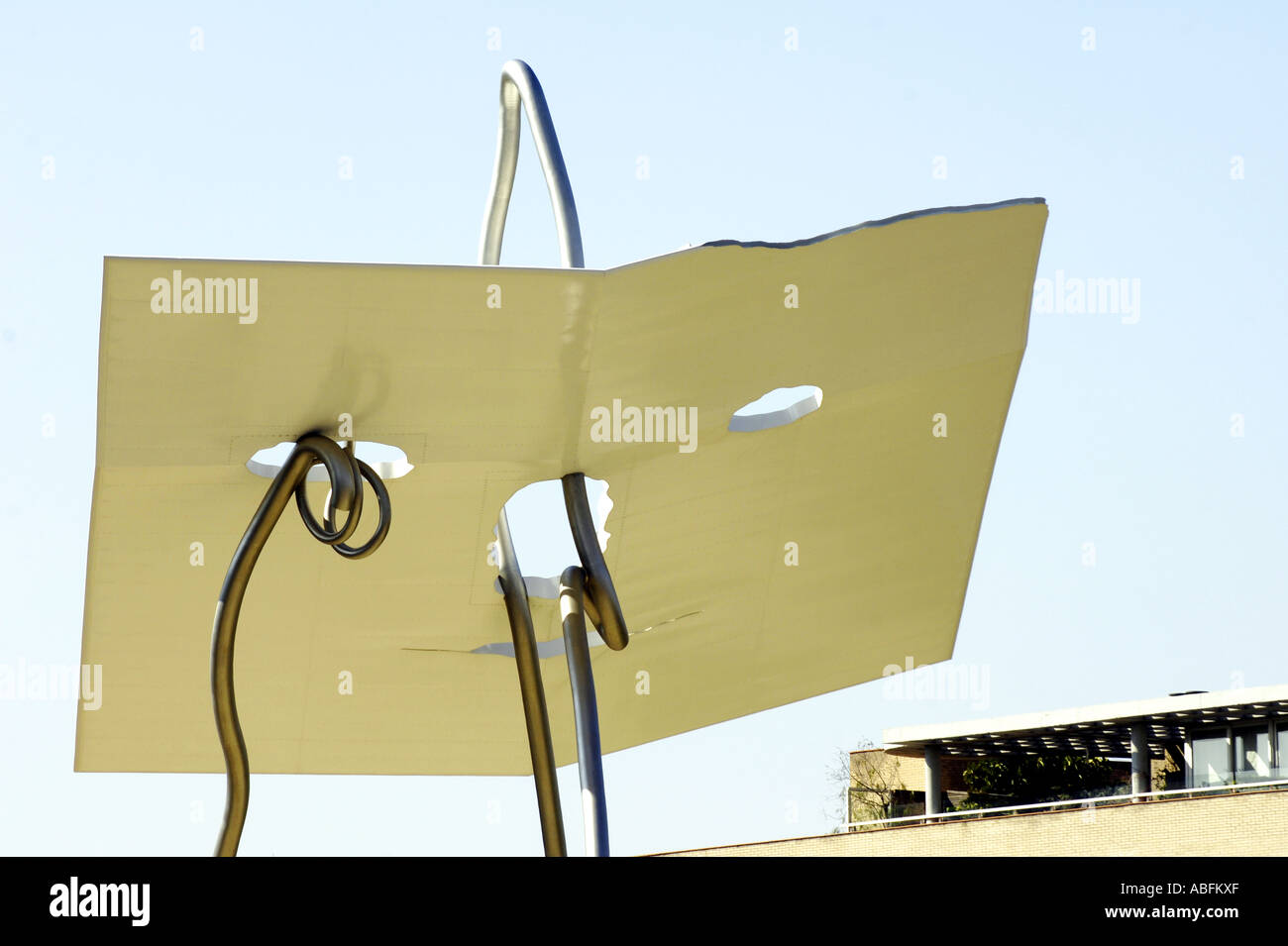 modern metal sculpture art arty modernism spanish barcelona barca ...