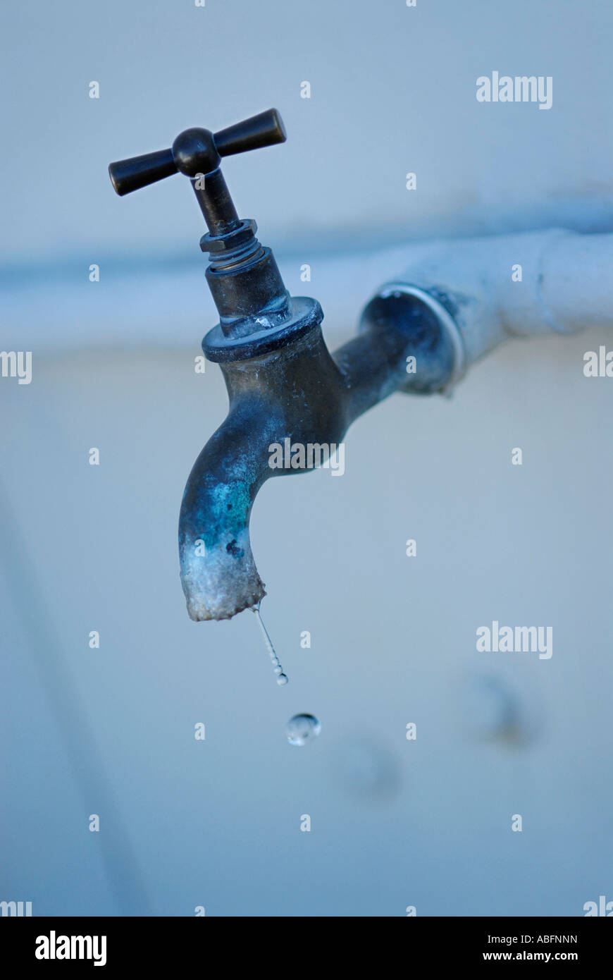 Dripping faucets hi-res stock photography and images - Alamy
