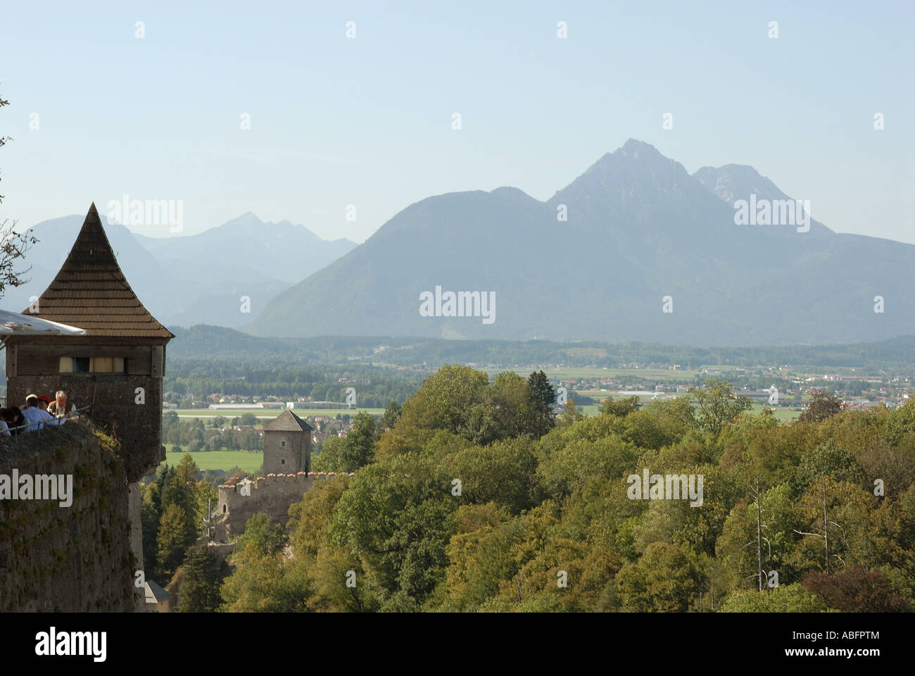 Castleview hi-res stock photography and images - Alamy