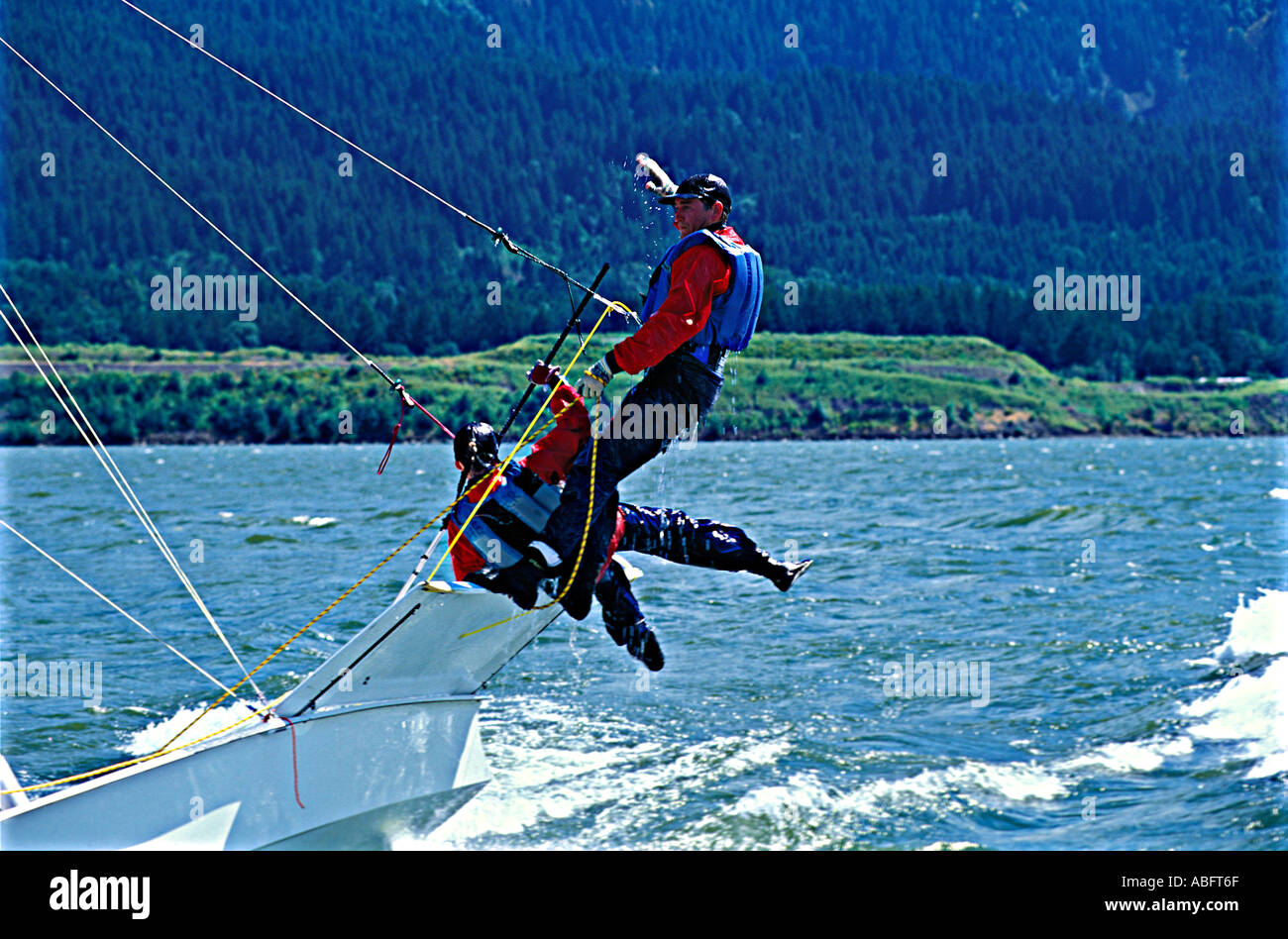 Capsizes hi-res stock photography and images - Alamy