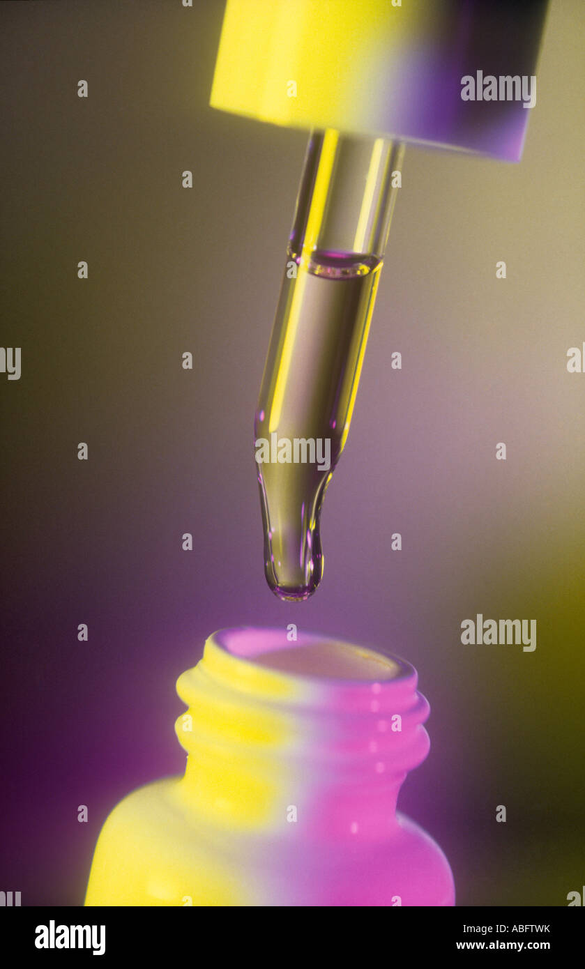 Beakers measure hi-res stock photography and images - Alamy