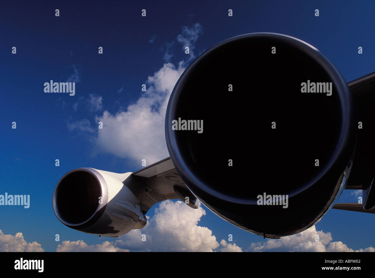 747 engines hi-res stock photography and images - Alamy