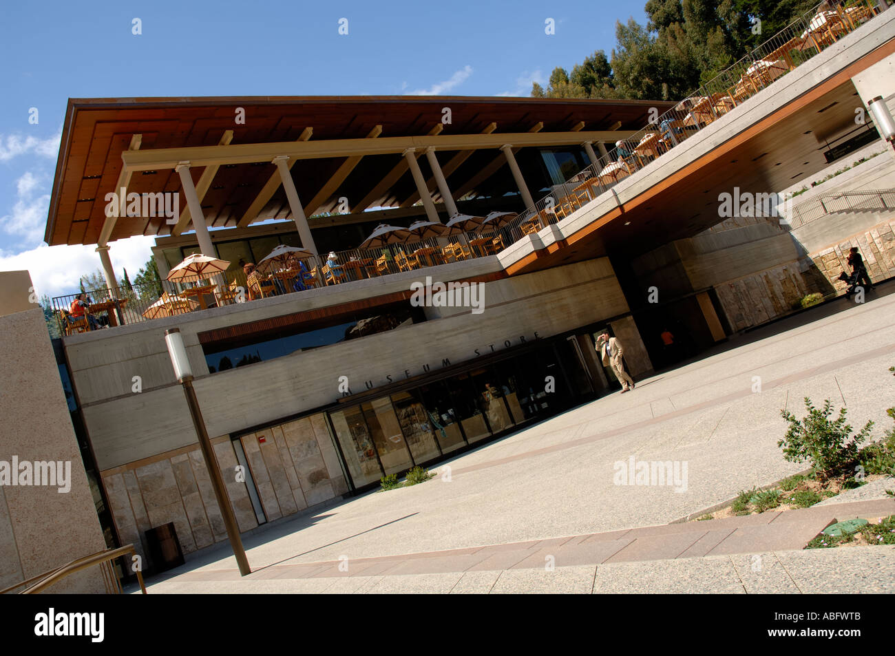 Outdoor seating at the Restaurant Cafe and Museum Store. The Getty ...