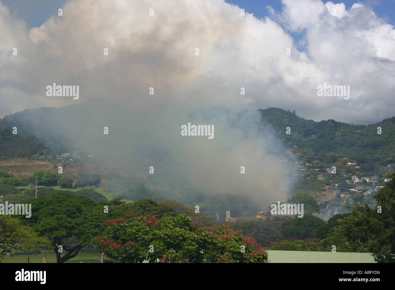 Thick smoke from wildfire hi-res stock photography and images - Alamy
