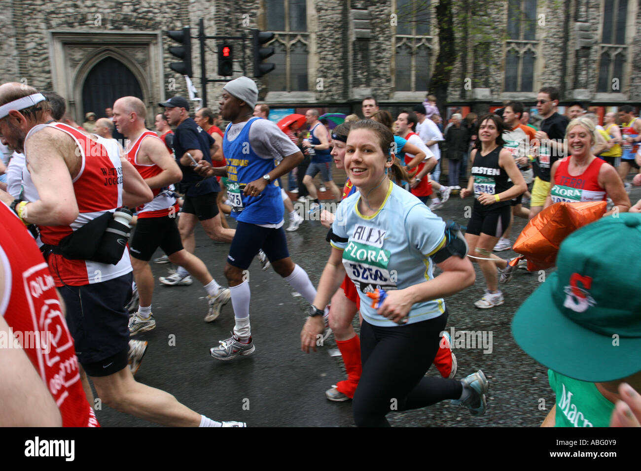 London marathon 2006 greenwich london hi-res stock photography and ...
