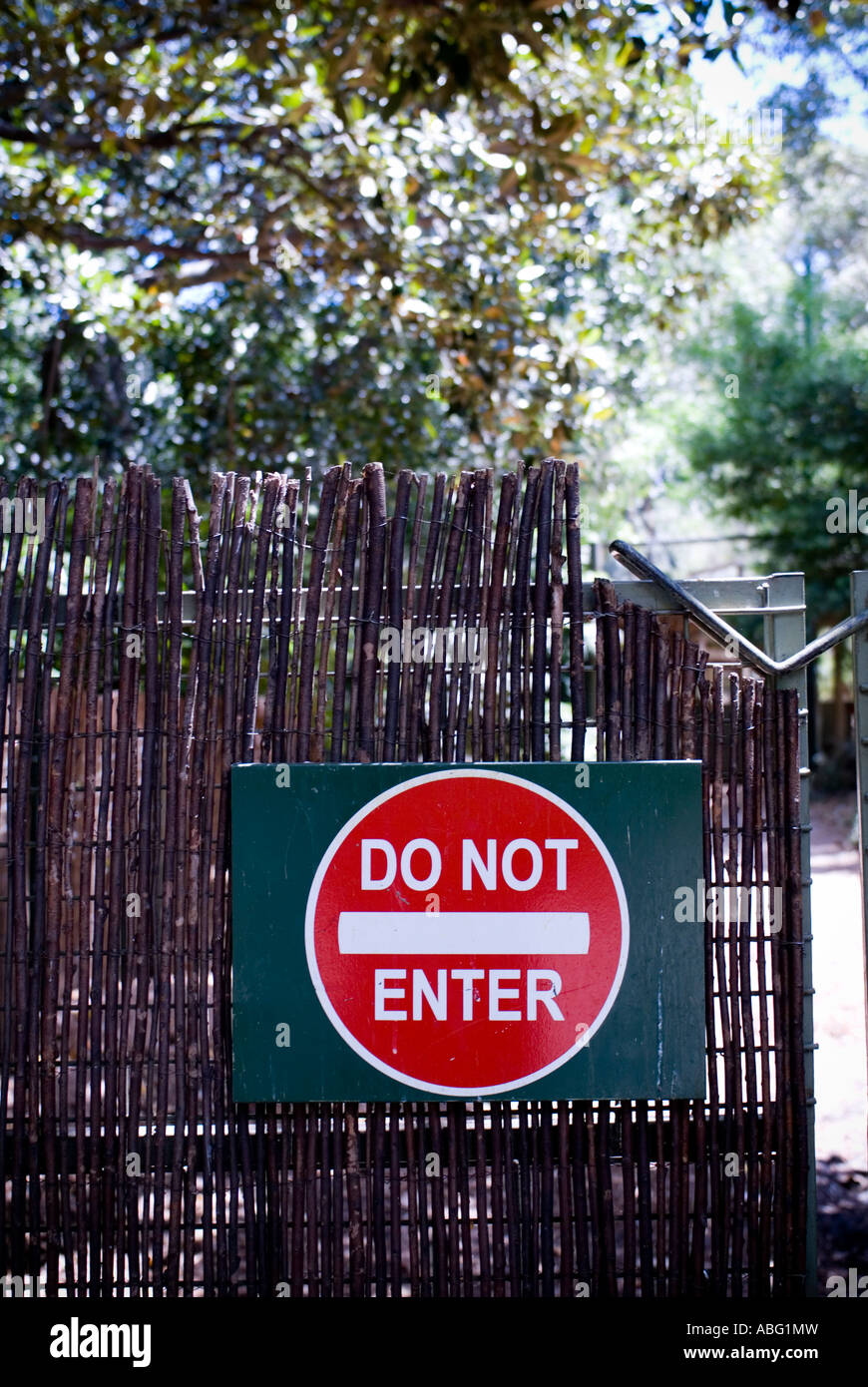 Do Not Enter sign Stock Photo - Alamy