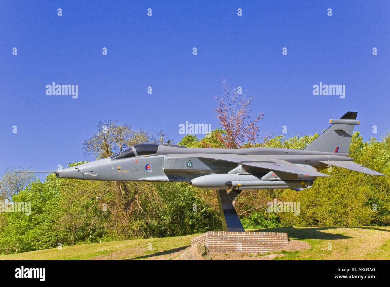 RAF Memorial Jaguar fighter plane at County Hall England Stock Photo ...