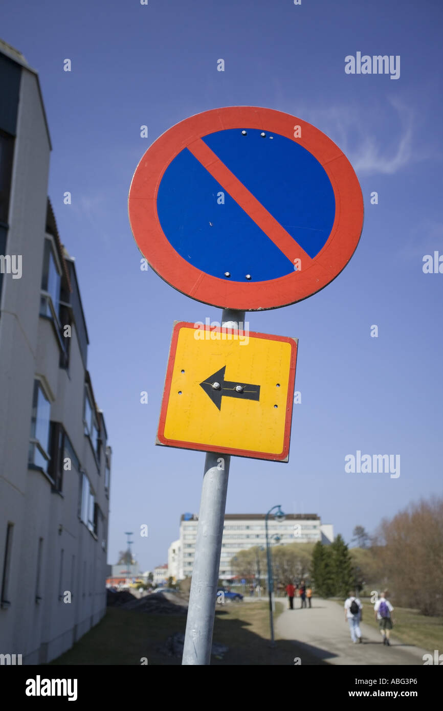 Parking prohibited traffic sign Stock Photo - Alamy