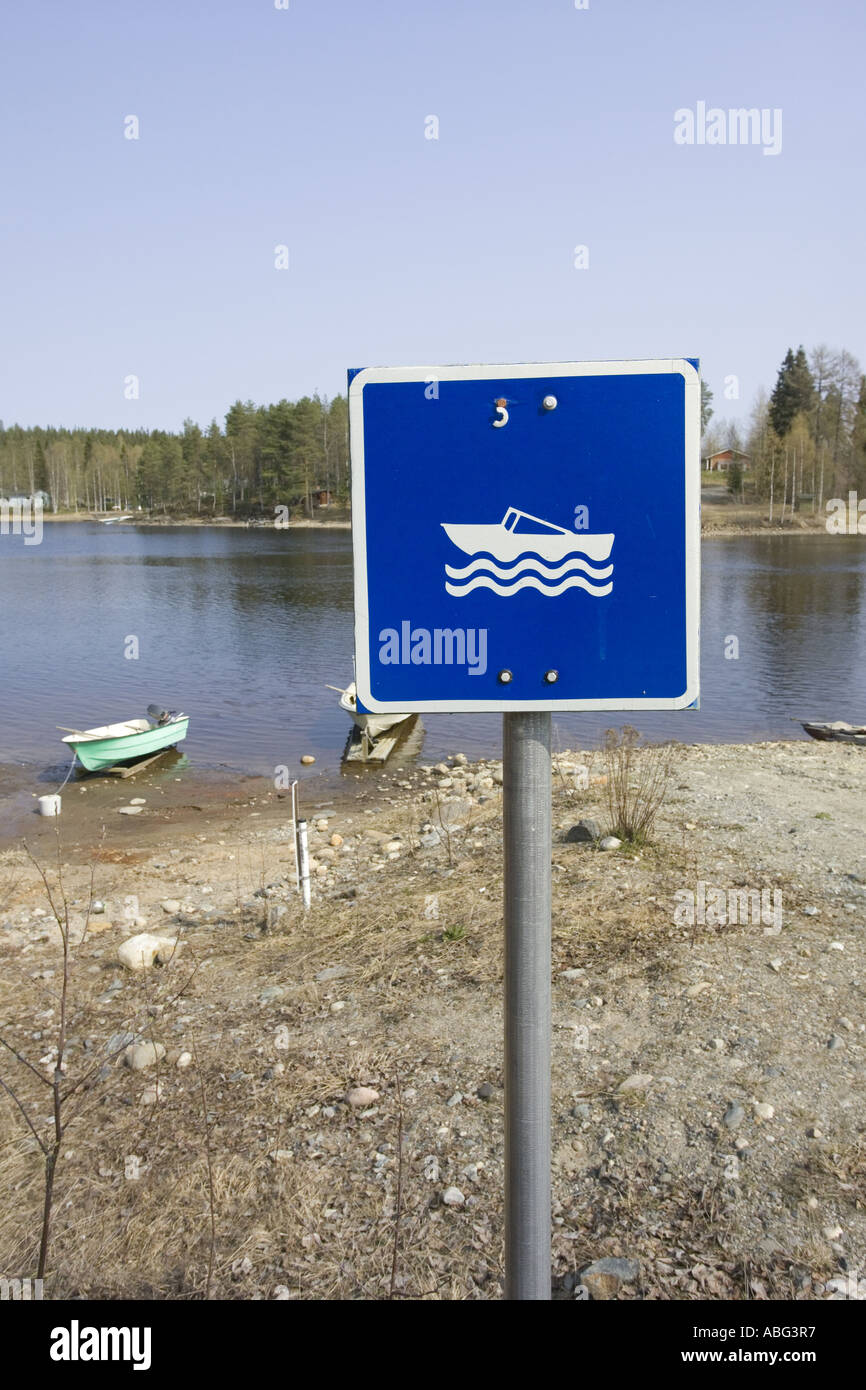boatyard area for small boats sign Stock Photo - Alamy