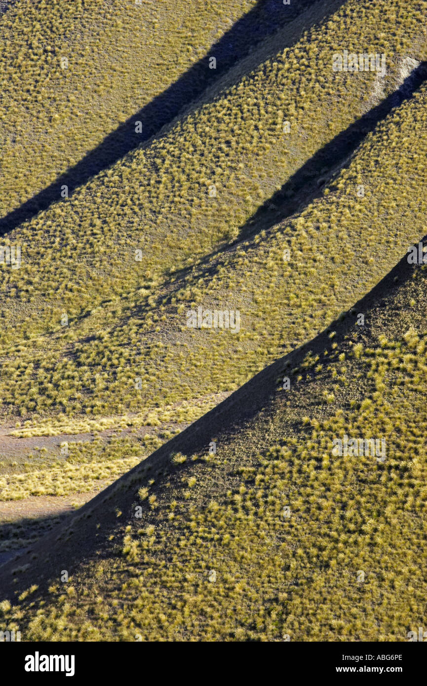 Ridge Lines Lindis Pass Otago South Island New Zealand Stock Photo - Alamy