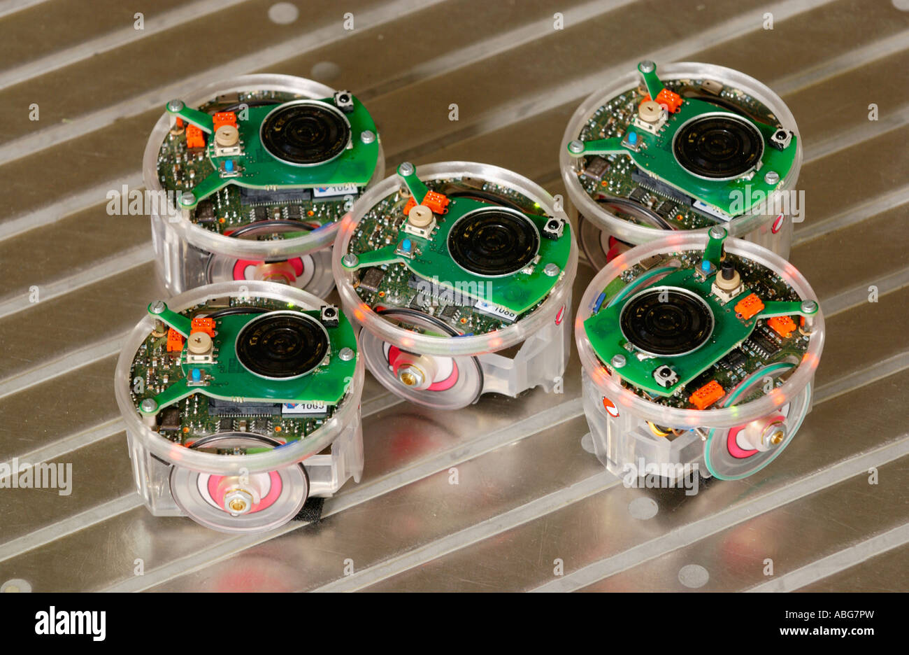 Miniature robots used to study how aritificial culture emerges within a ...