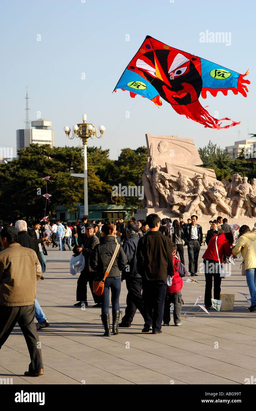 Flying kites on Tiananmen square, Beijing China Stock Photo - Alamy