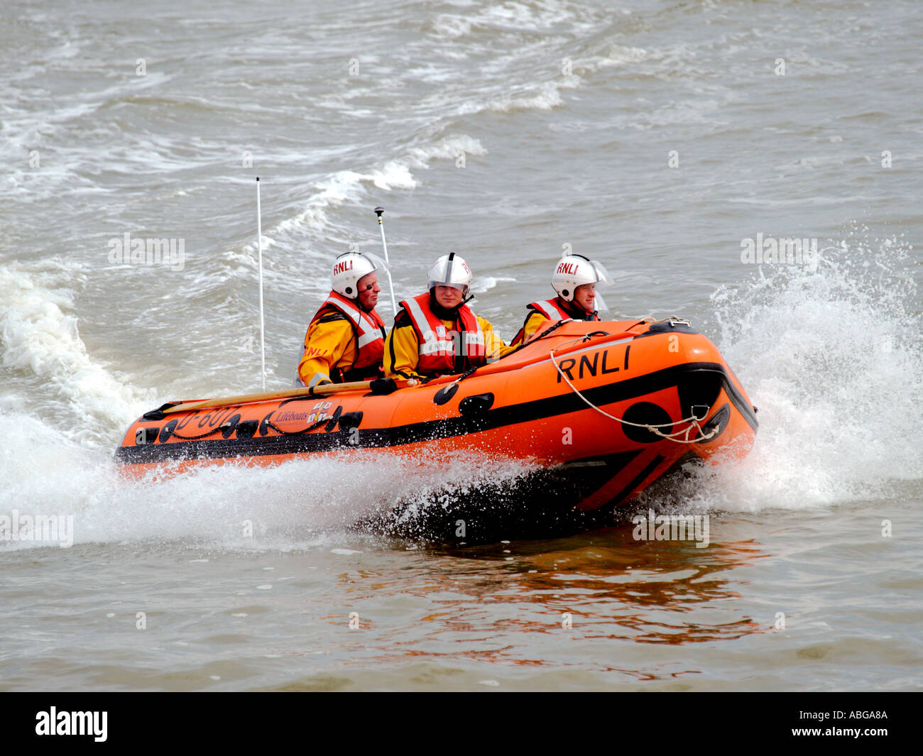 RNLI INSHORE LIFE BOAT LIFEBOAT AT SPEED OFF HAPPISBURGH NORFOLK EAST ...