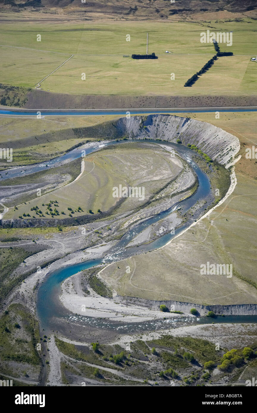 Ohau River and Ohau Canal Mackenzie Country South Island New Zealand ...