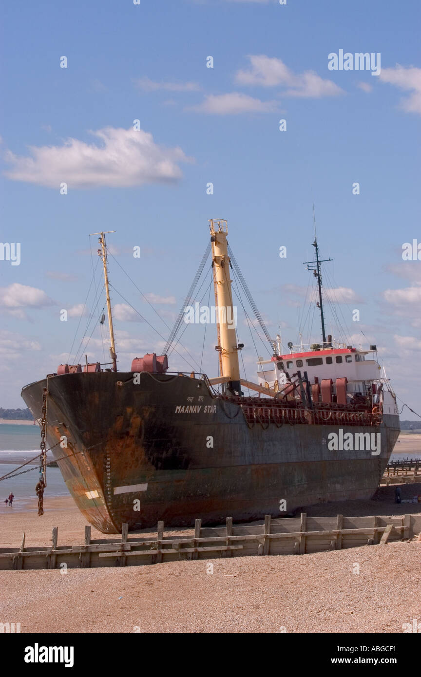 Foundered ship hi-res stock photography and images - Alamy
