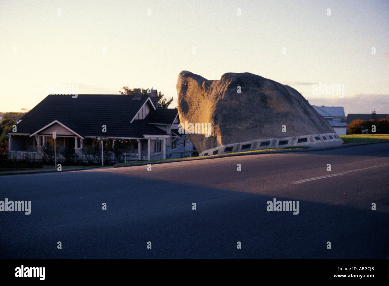 Albany western australia dog rock hi-res stock photography and images ...