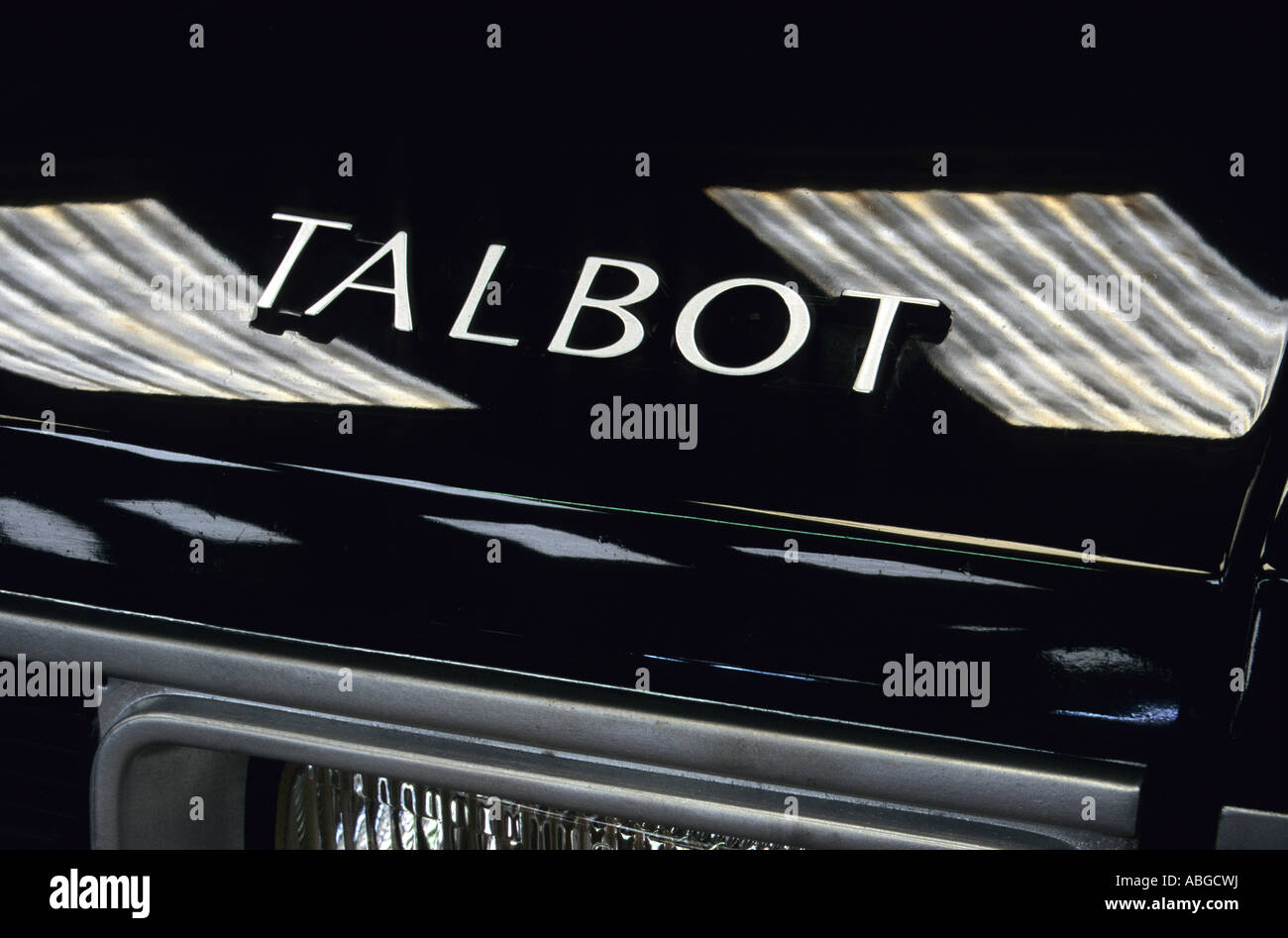 Sunbeam talbot badge hi-res stock photography and images - Alamy