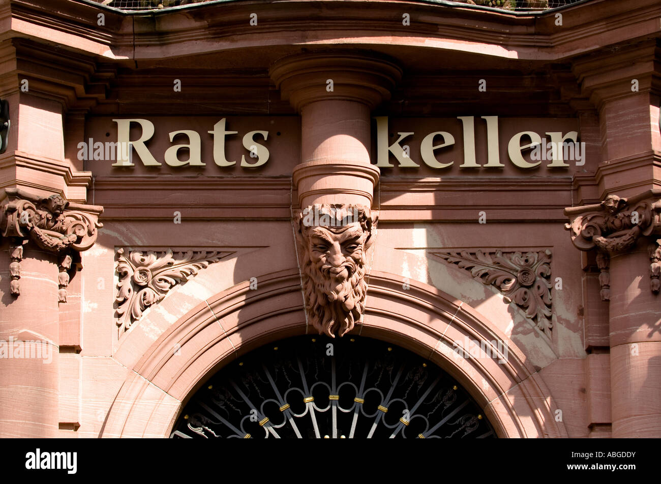 Traditional restaurant ratskeller hi-res stock photography and images ...